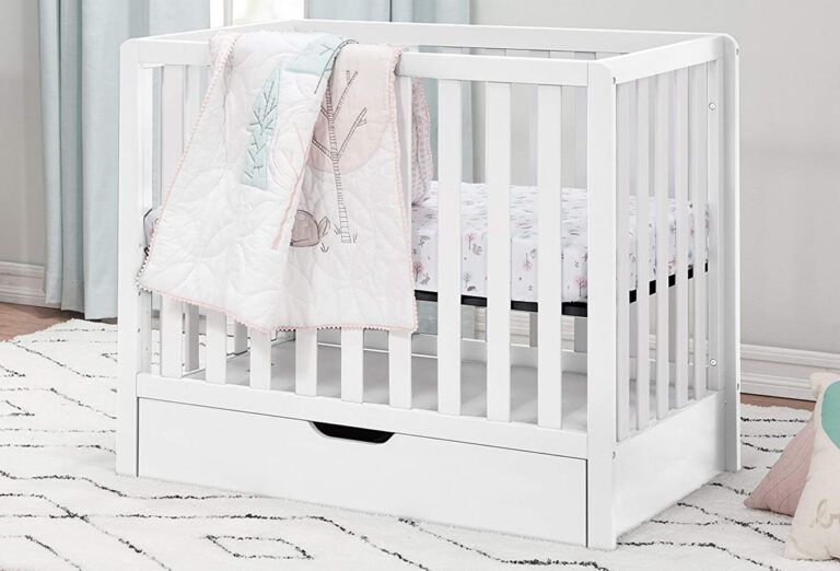 Carter’s by DaVinci Colby 4-in-1 Convertible Mini Crib with Drawer Review